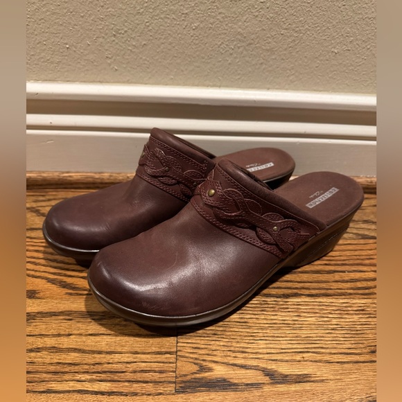 Clarks | Shoes | Clarks Leather Clogs | Poshmark